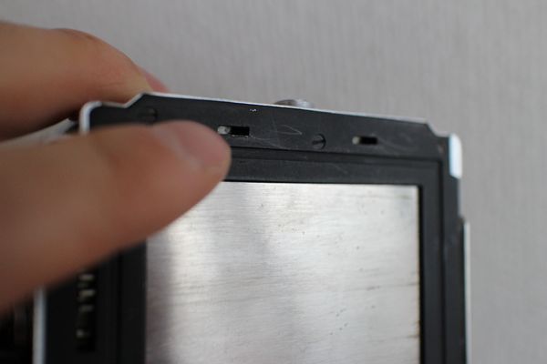 ハッセルブラッド A16フィルムマガジンを修理 - kobanica : コバニカ ハッセルブラッド A16フィルムマガジンを修理 - kobanica : コバニカ